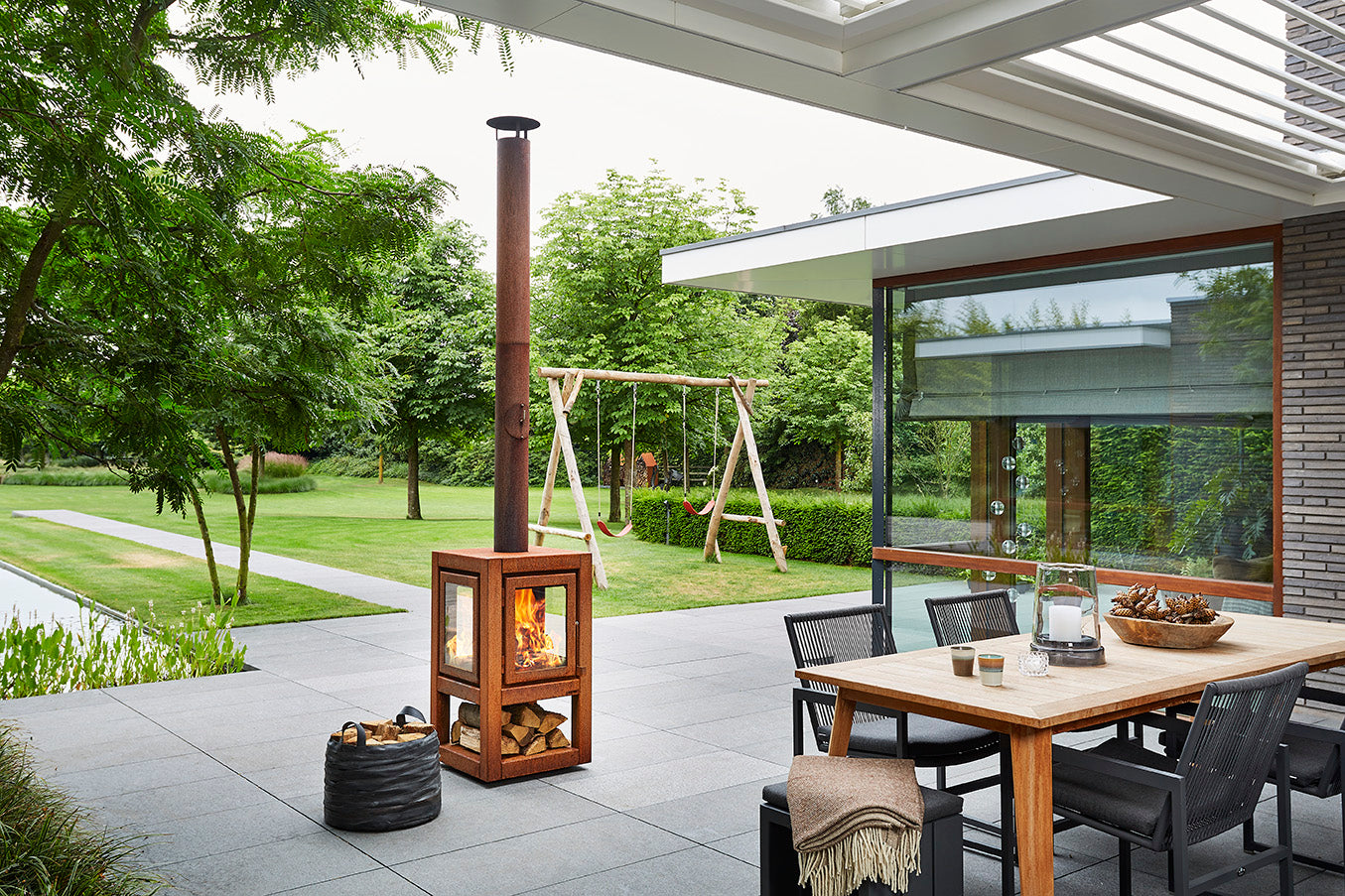 RB73 QUARUBA XL Mobile Fireplace | Outdoor Fireplace NZ – Outdoor Concepts